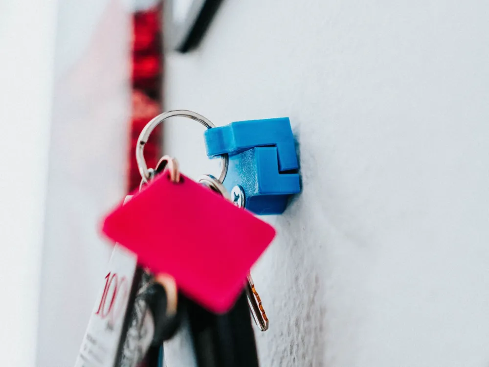 Keychain Wall Hanging Cleat by Brello Solutions - MakerWorld