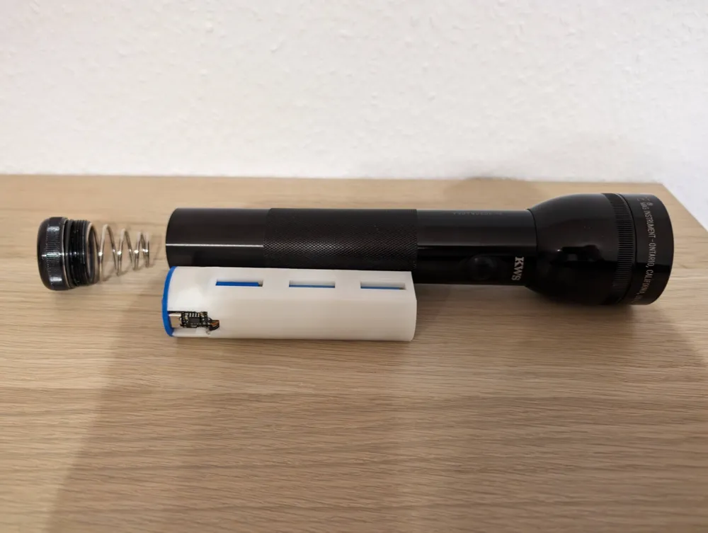 MagLite 2D USB-C charging 18650 battery conversion by chrisax212 ...