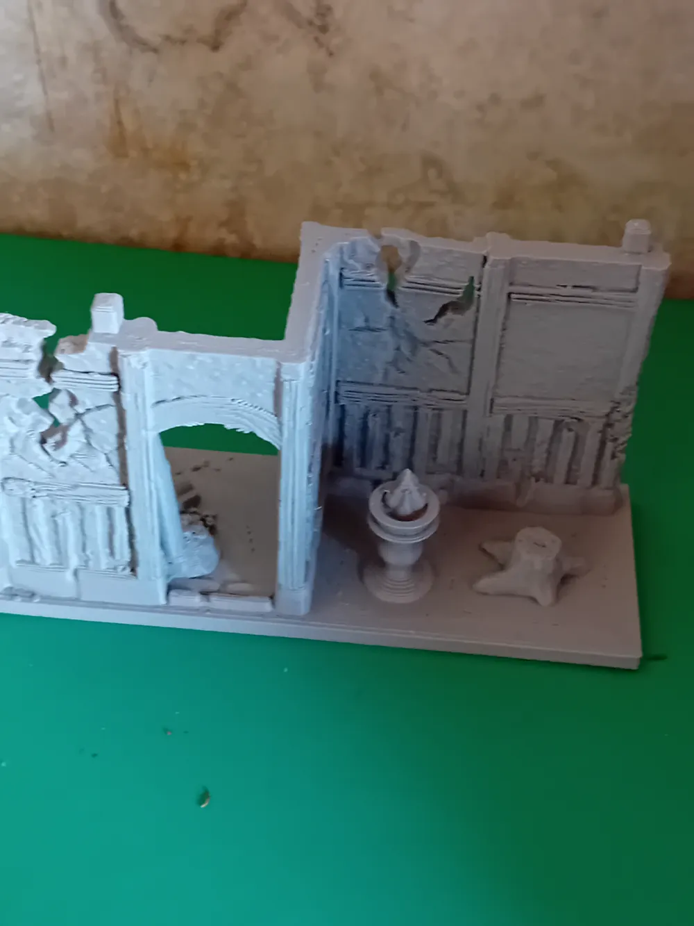 Wargaming runied wall with door- Wargames ruin by Satan Studio - MakerWorld