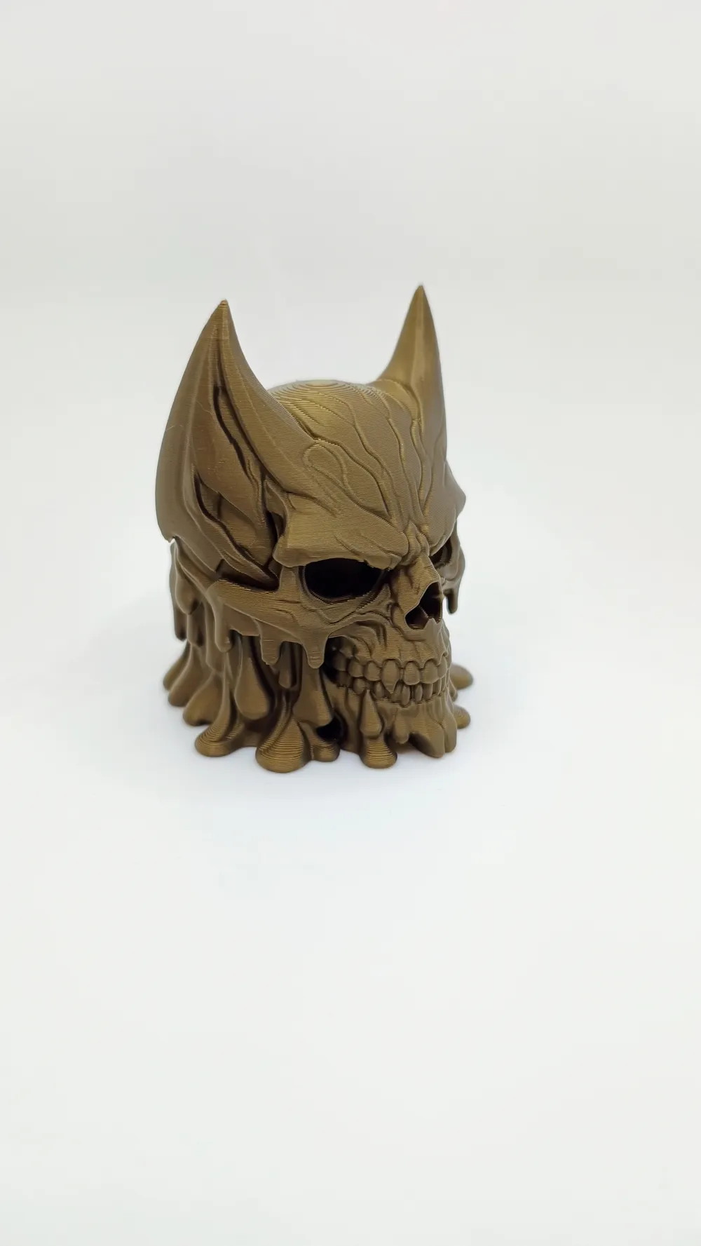 Bat-Horned Skull Necro-Relic - Free 3D Print Model - MakerWorld