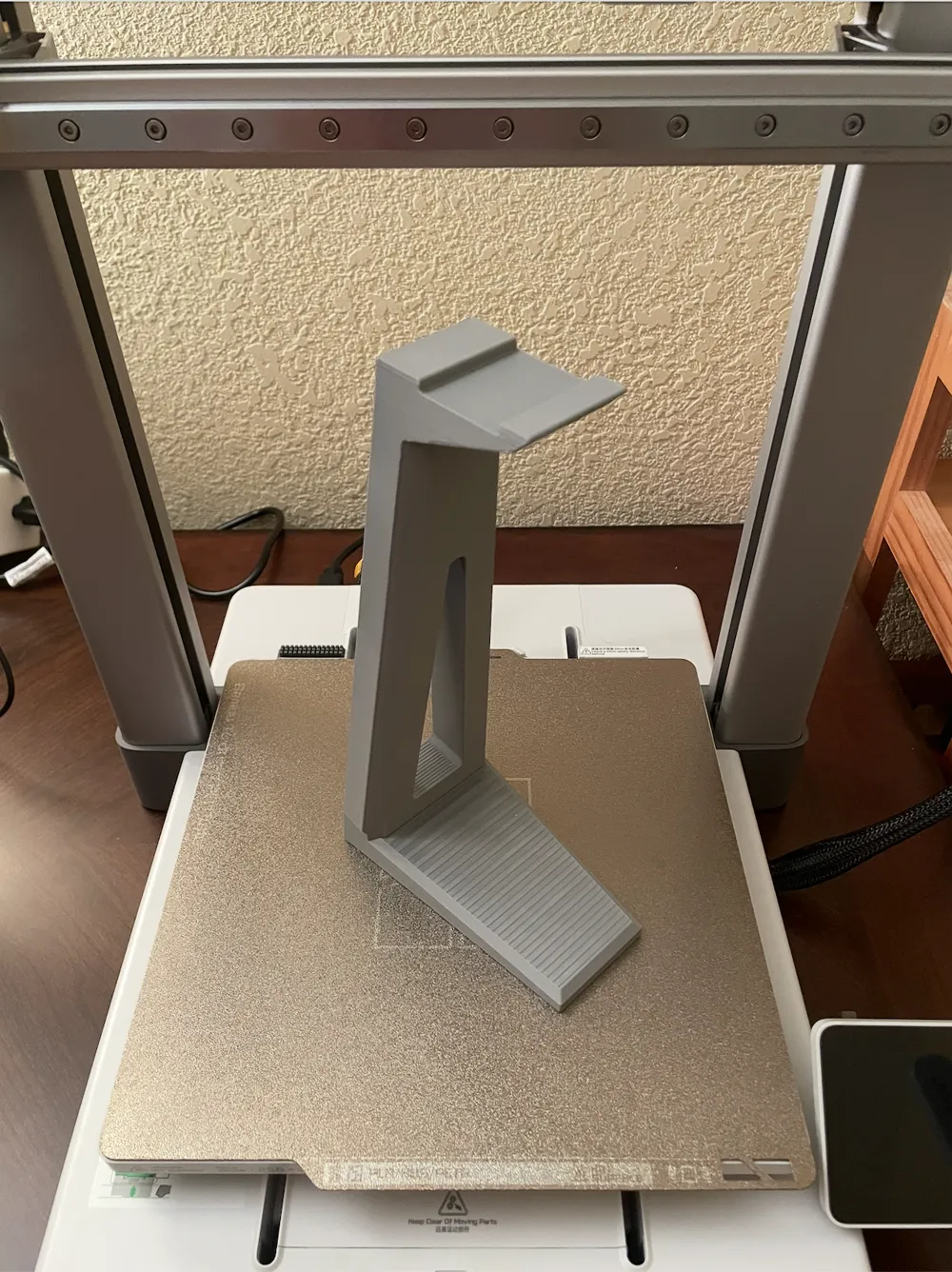 Minimalistic Headphone Stand - headset holder by SG MakerWorld: Download Free 3D Models