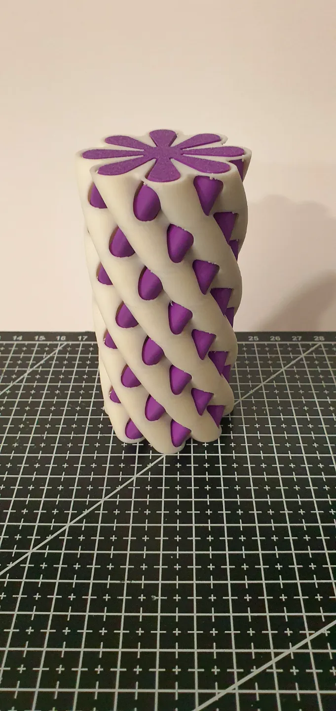 Impossible double vortex illusion by Rober7Crow MakerWorld: Download ...