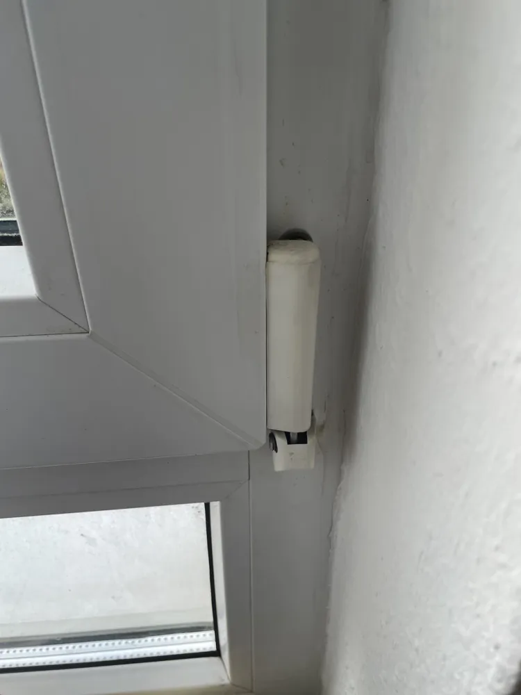 Lower window hinge cover by AndreMakerWorld: Download Free 3D Models