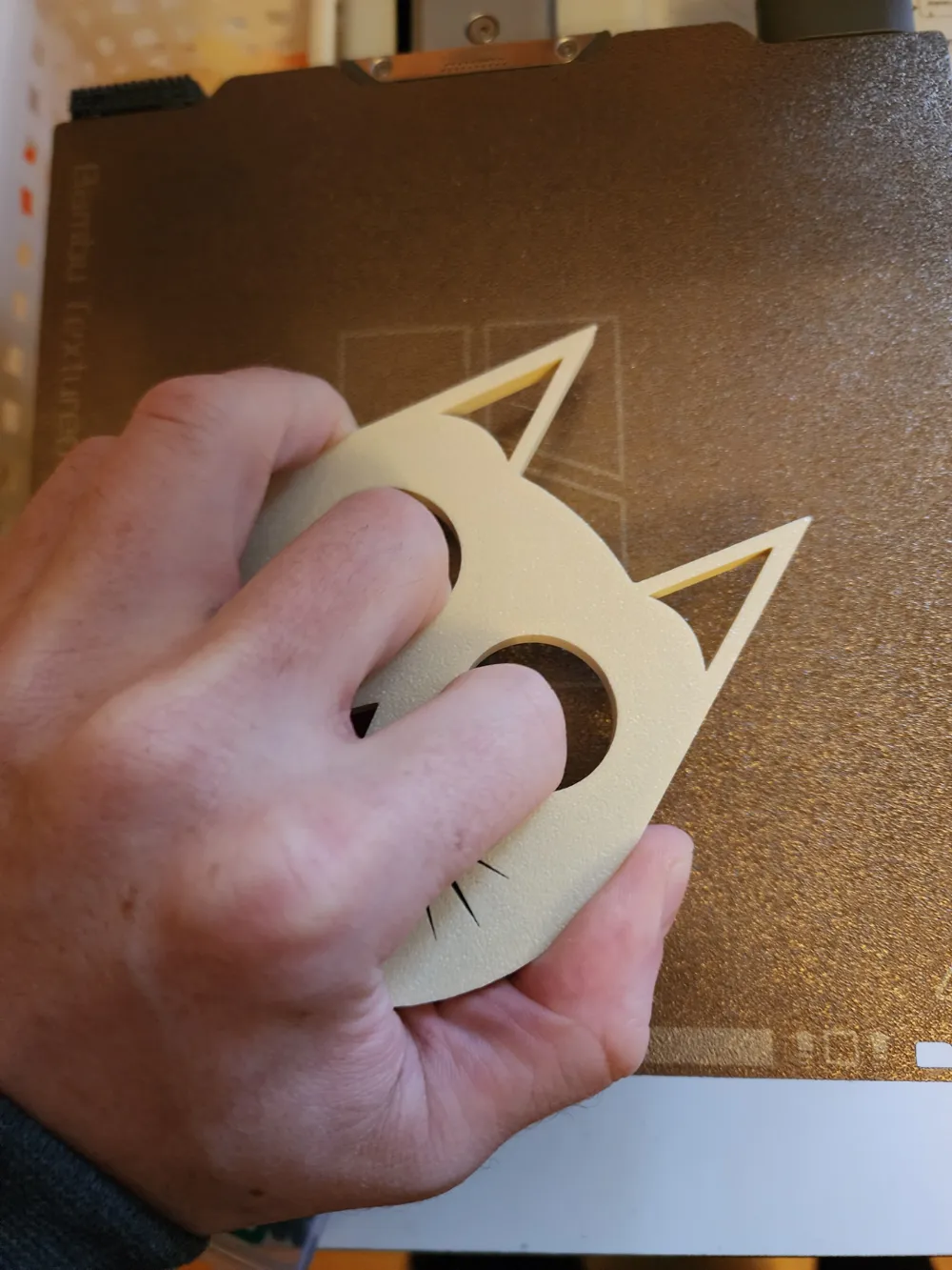 Key Cat Self Defense Keychain by GrawvyRobber MakerWorld: Download Free ...