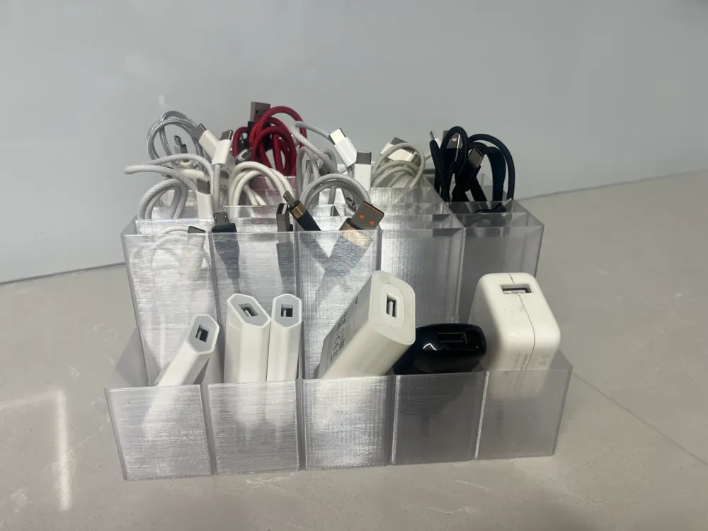 Charging cables organizer by user_3923895076 - MakerWorld