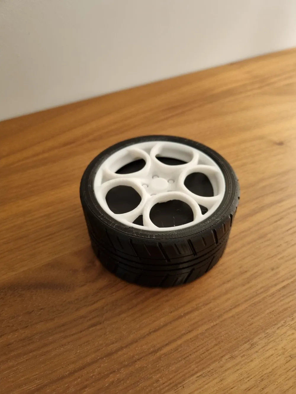 Wheel pilbox by HG_Design - MakerWorld