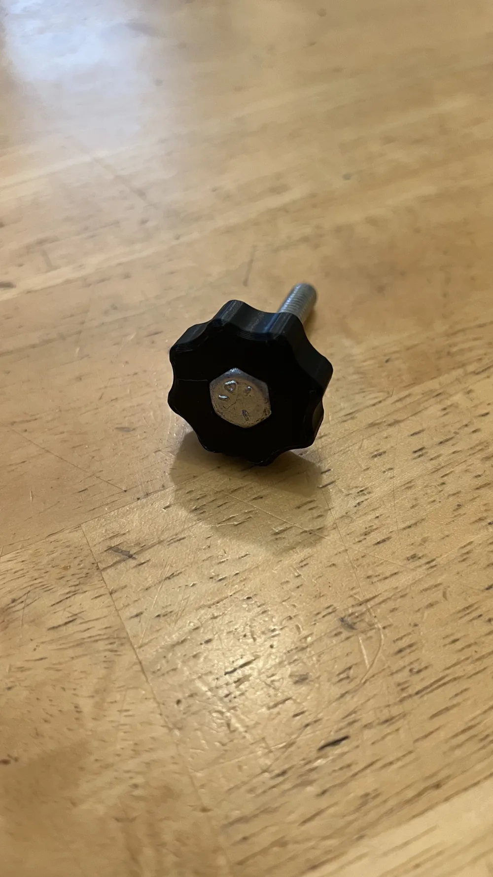 Twist Knob for 1/4-20 bolts by EricsBigWorld MakerWorld: Download Free ...