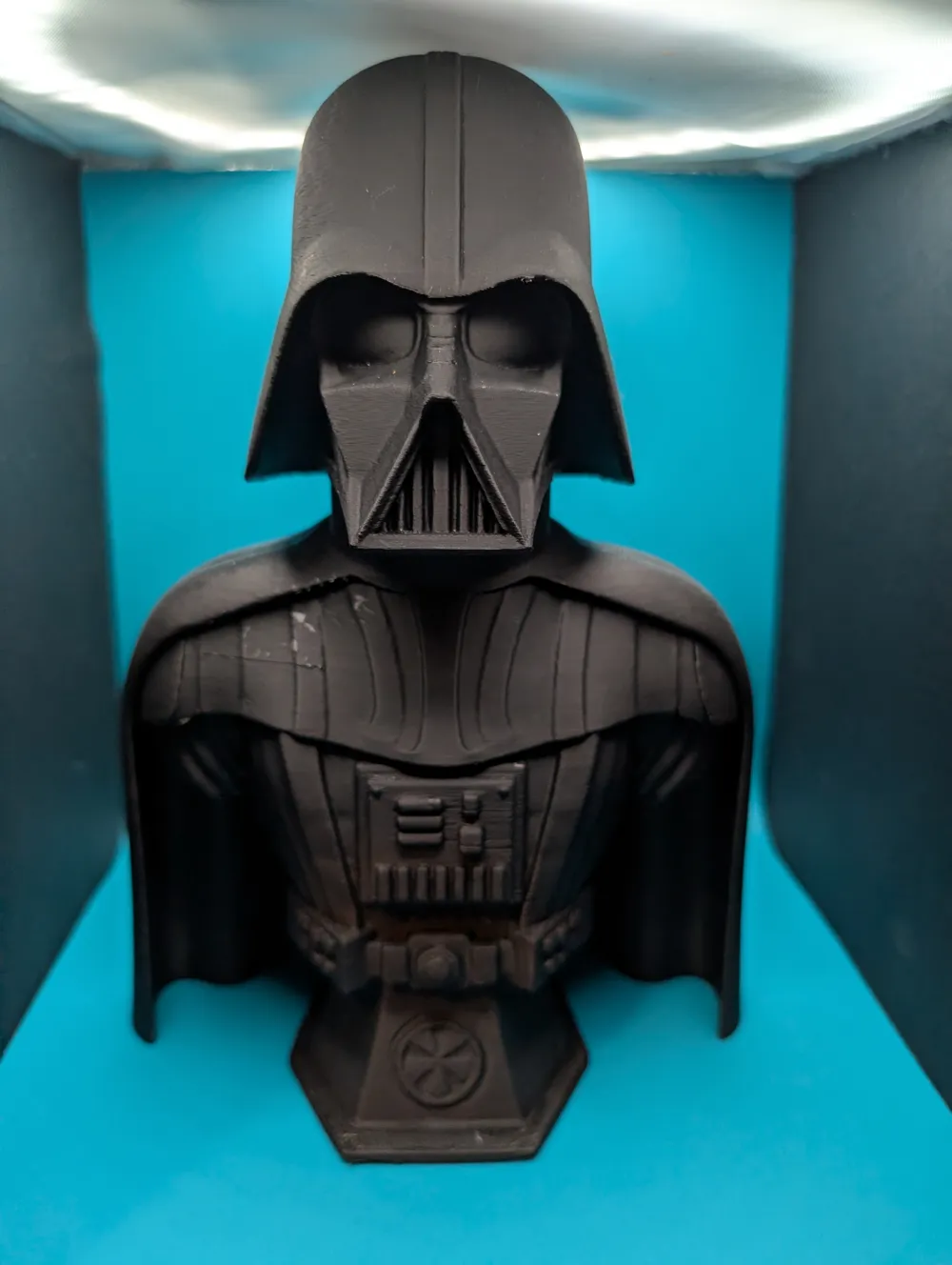 Darth Vader Bust by The Spicy Geek MakerWorld: Download Free 3D Models