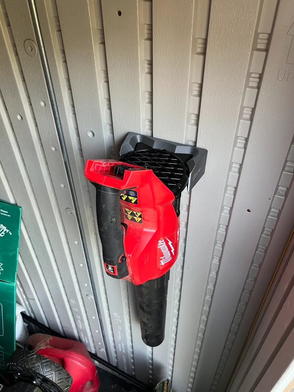 Milwaukee M18 Blower SUNCAST SHED Wall mount+screw Remixed by LivBigSki ...