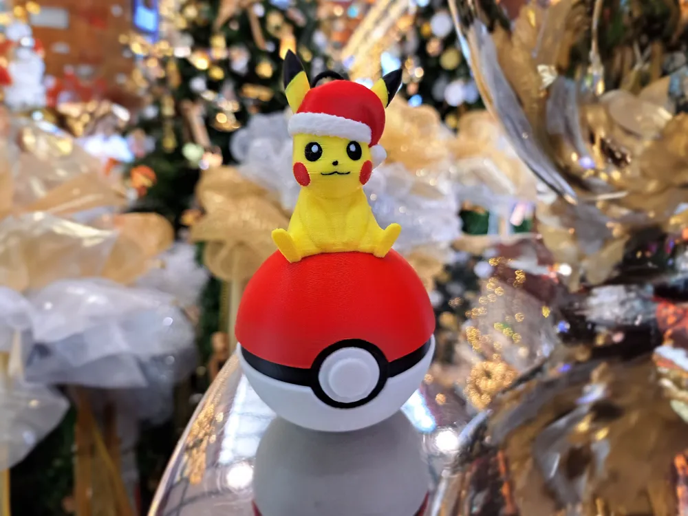 Christmas Pokeball Pikachu Ornament by Andrewv3D MakerWorld: Download ...