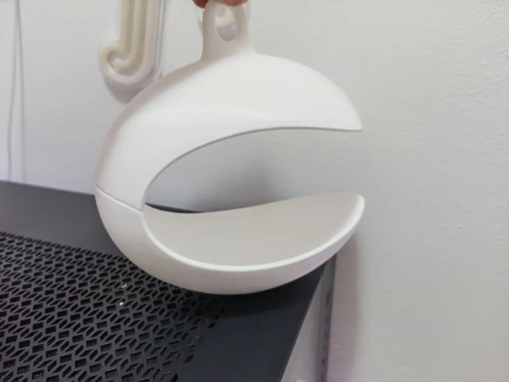 Modern Futuristic Bird Feeder - Free 3D Print Model - MakerWorld