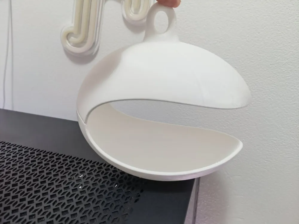 Modern Futuristic Bird Feeder - Free 3D Print Model - MakerWorld