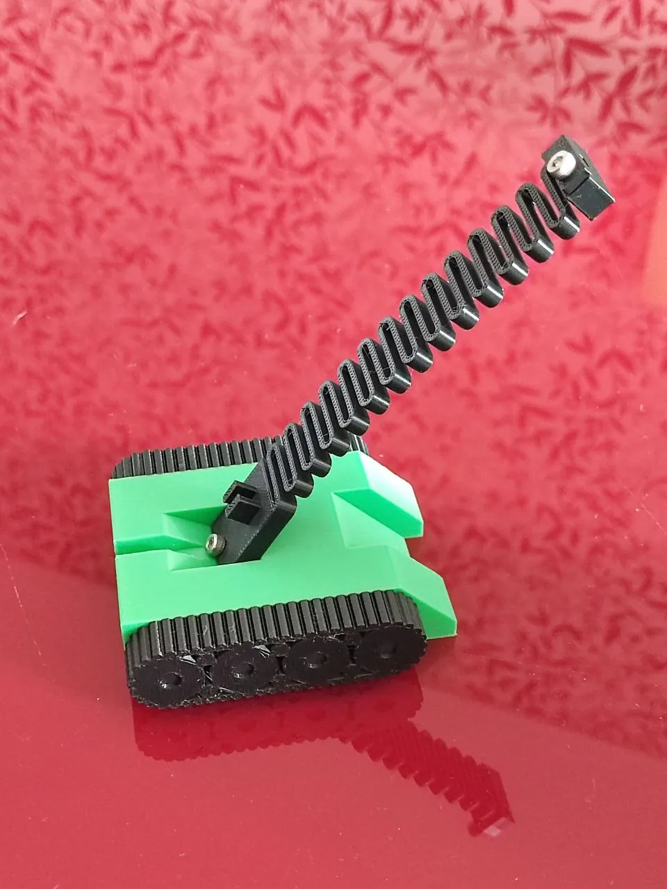 Mouse Cord Tensioner TANK by FrancescoM MakerWorld: Download Free 3D Models