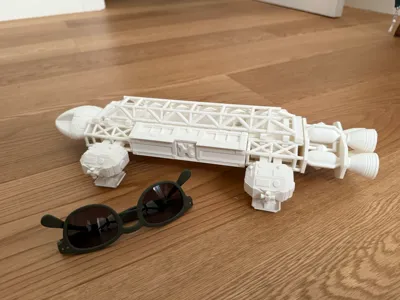 Space 1999 Eagle by NzymeMakerWorld: Download Free 3D Models