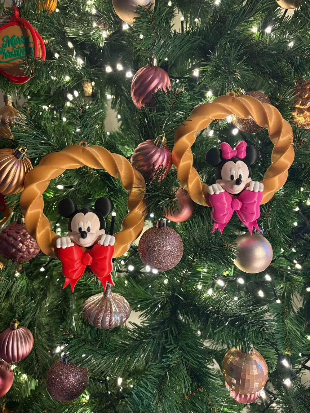 CLASSIC 1928 MINNIE-STYLE WREATH NO AMS - Free 3D Print Model - MakerWorld
