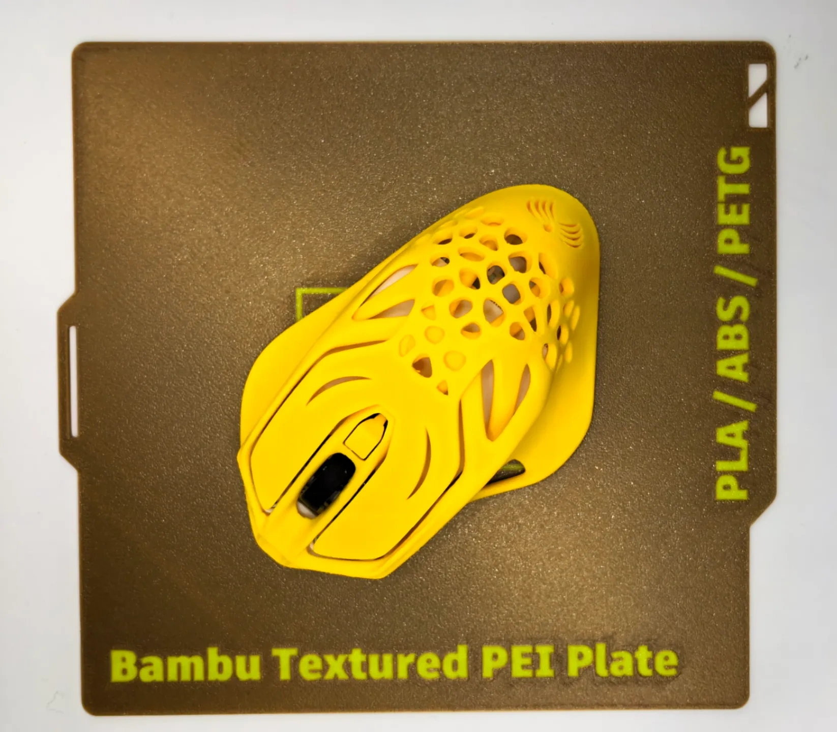 【Silky Smooth Precision】 Bambu Lab PEI Mousepad by dahan MakerWorld: Download Free 3D Models