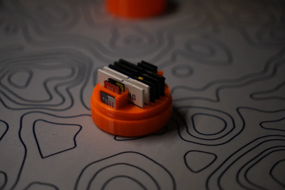 Optimized SD / micro SD card holder travel box - Free 3D Print Model ...