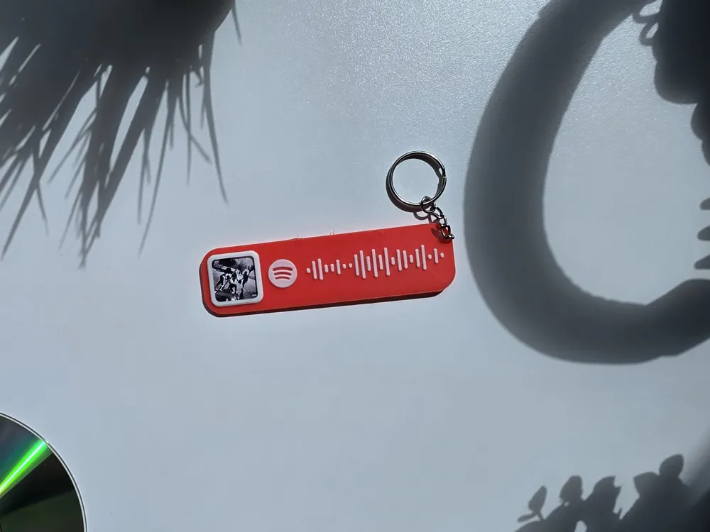 Customizable Spotify Keychain / Tag - Free 3D Print Model - MakerWorld