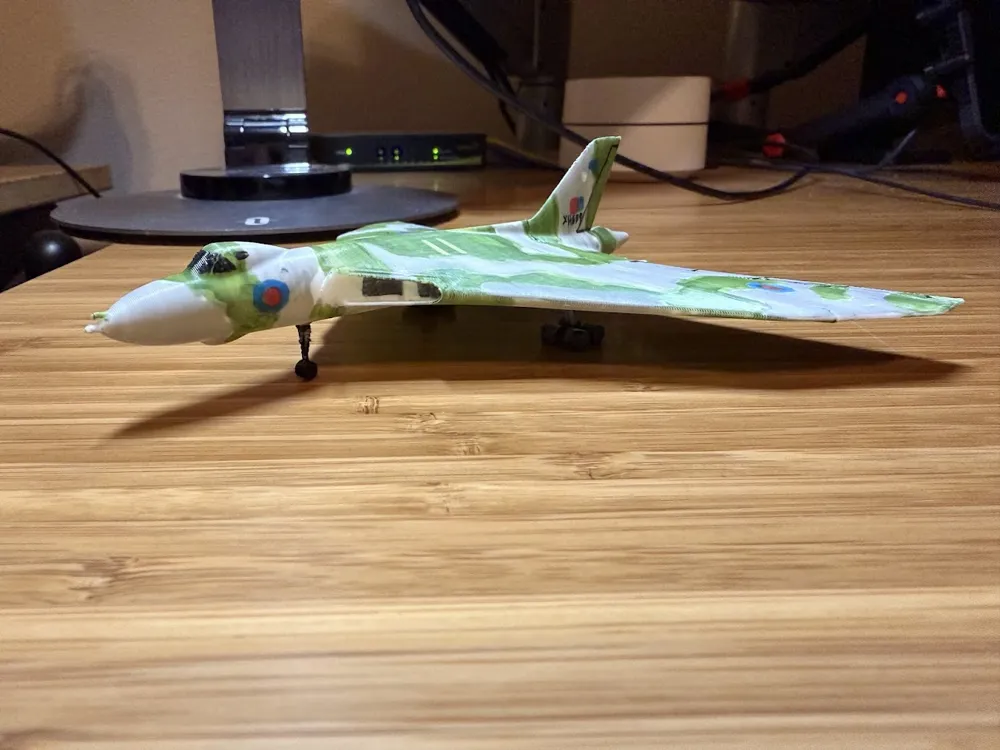 Avro Vulcan Strategic Bomber 1:200 scale - Free 3D Print Model - MakerWorld
