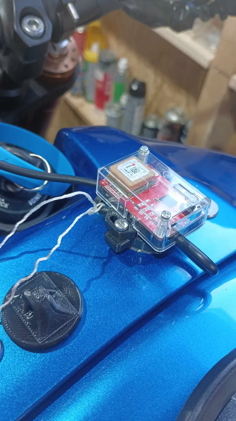 Racebox micro bracket with cable holder by Zius - MakerWorld