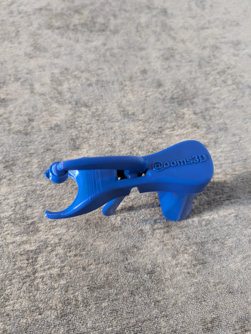 Spray Paint Can Grip by OUT-OF-MY-SH3D MakerWorld: Download Free 3D Models