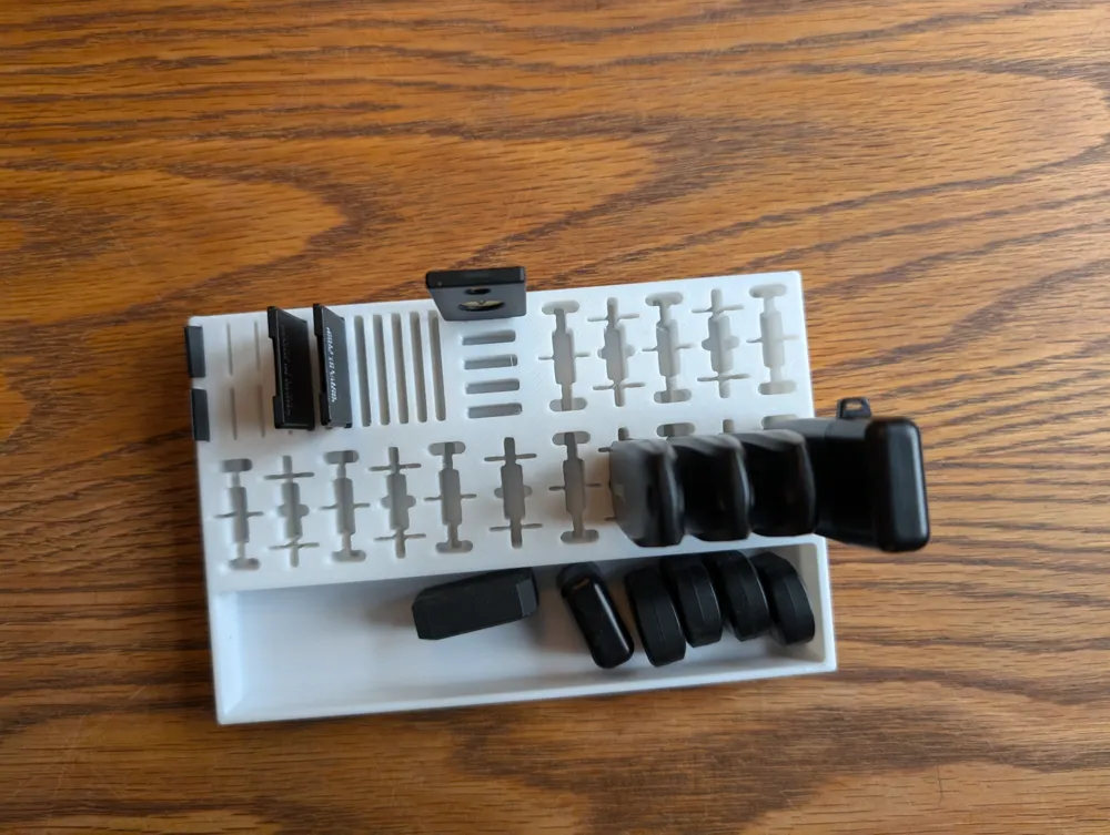 USB, SD & Micro SD Card Holder/Organizer by Sirius3D - MakerWorld