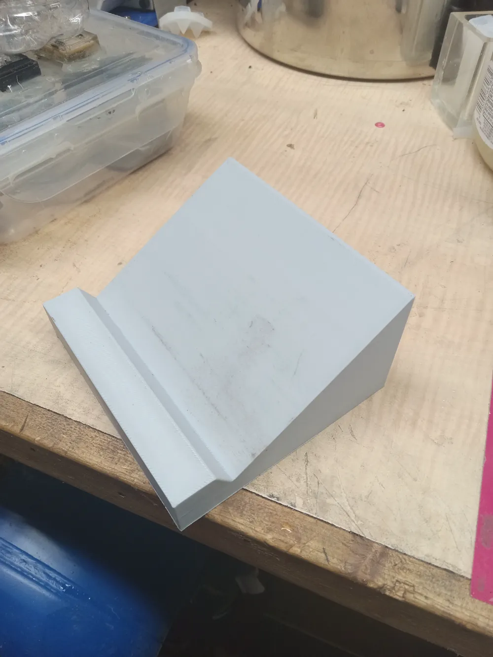 30 degree stand by jeremycatches - MakerWorld