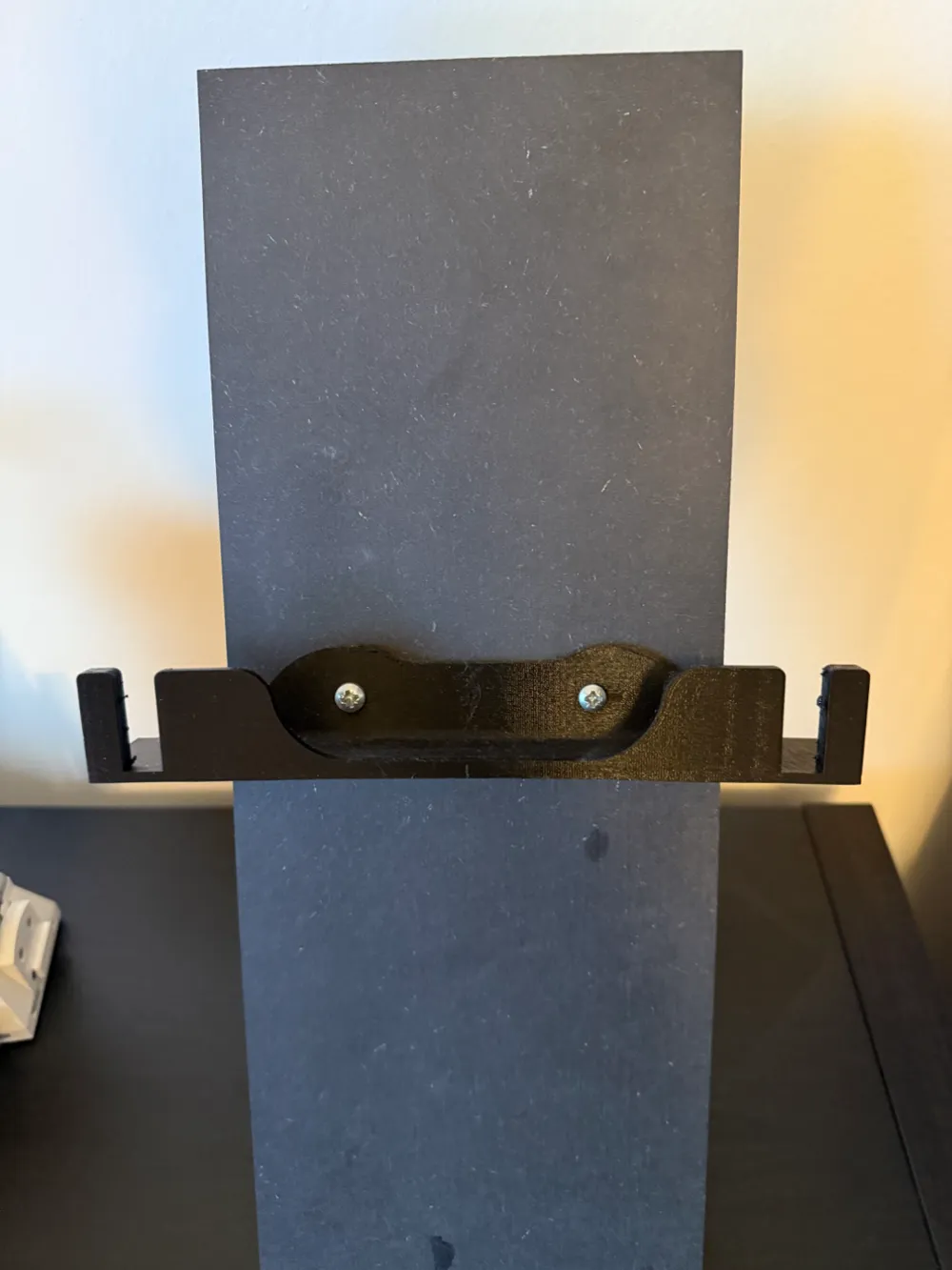 Wall mount for Millennium Falcon 75257 by Marcel - MakerWorld