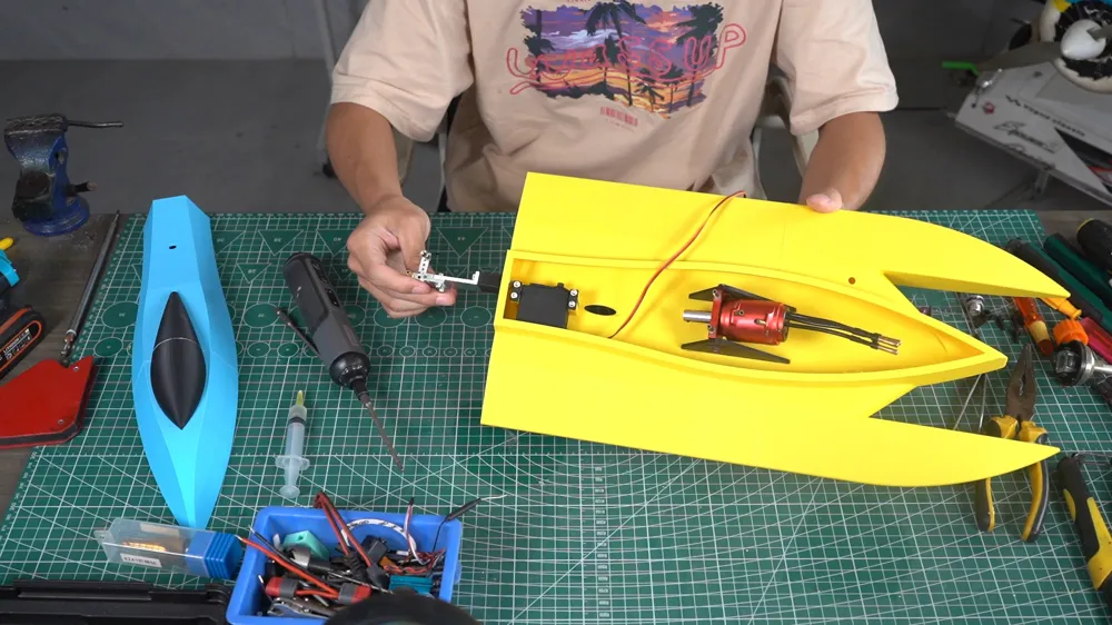 F1 Formula Boat - Free 3D Print Model - MakerWorld