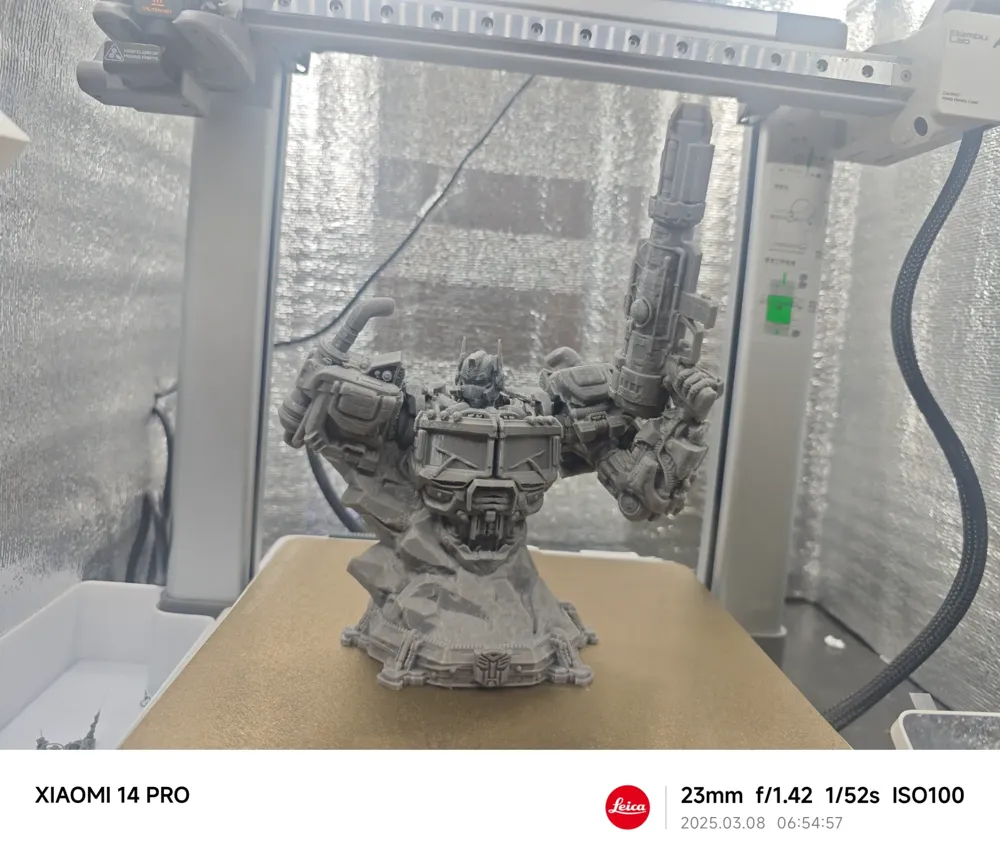 The Internet's Most Handsome and Powerful Optimus Prime Bust Model Figure - Free 3D Print Model ...