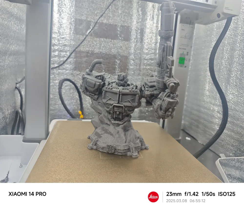 The Internet's Most Handsome and Powerful Optimus Prime Bust Model Figure - Free 3D Print Model ...