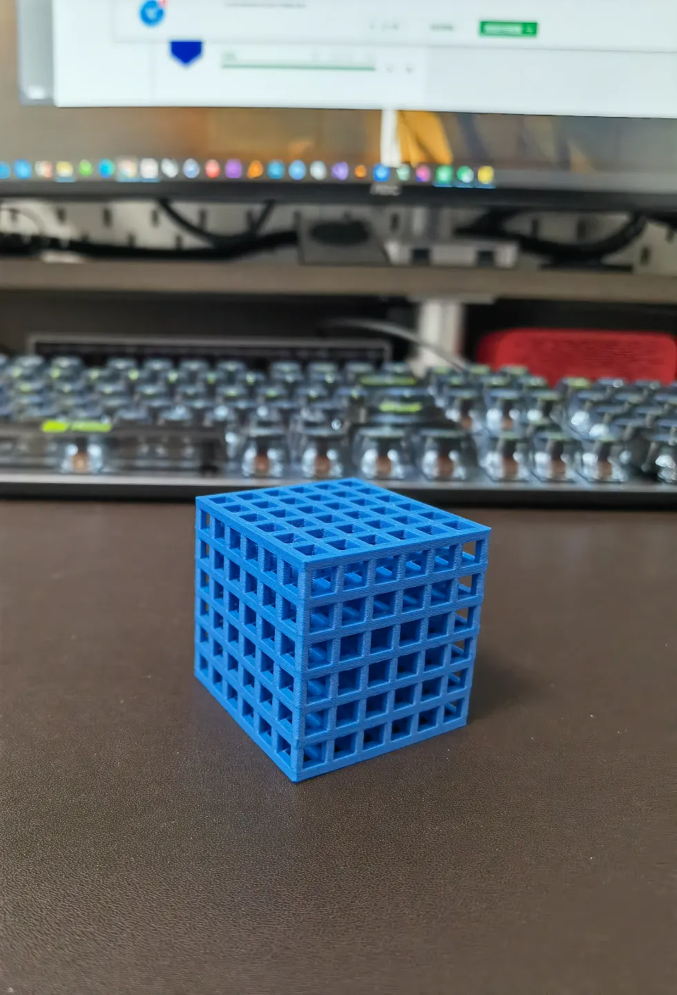 Matrix Skeleton Cube 矩阵镂空立方体 by 如果设计 - MakerWorld