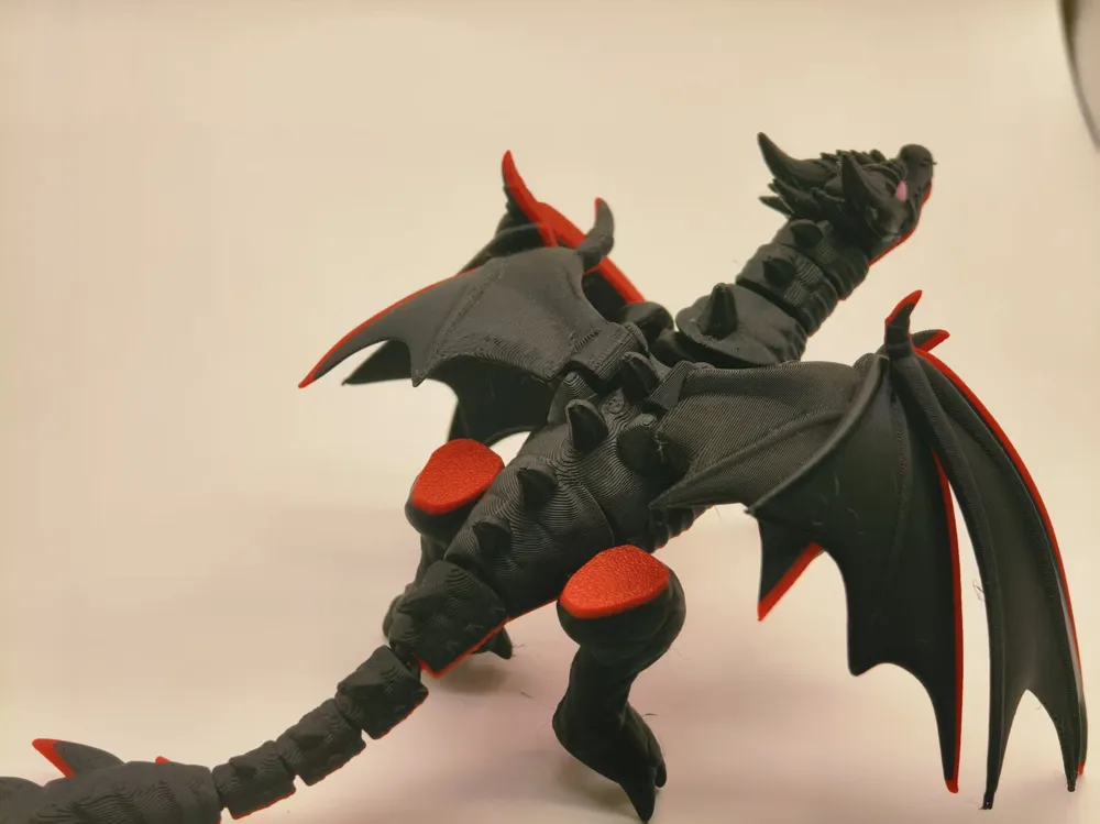 Sdentato di Dragon Trainer, il drago non necessita di supporti, anche il MINI può stampare ...