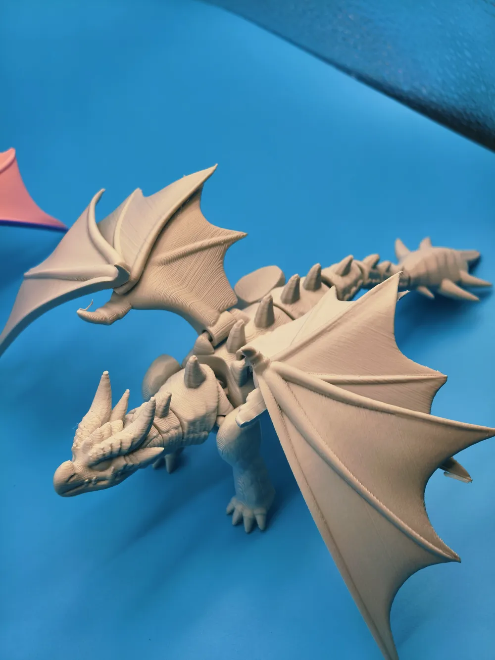 Sdentato di Dragon Trainer, il drago non necessita di supporti, anche il MINI può stampare ...