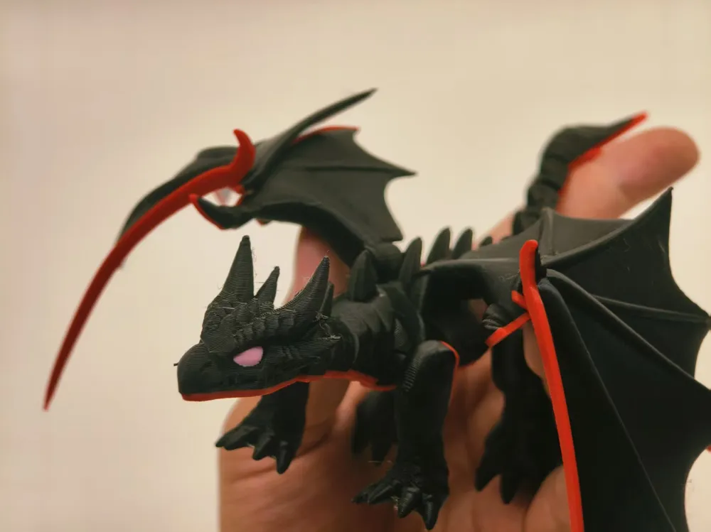 Sdentato di Dragon Trainer, il drago non necessita di supporti, anche il MINI può stampare ...