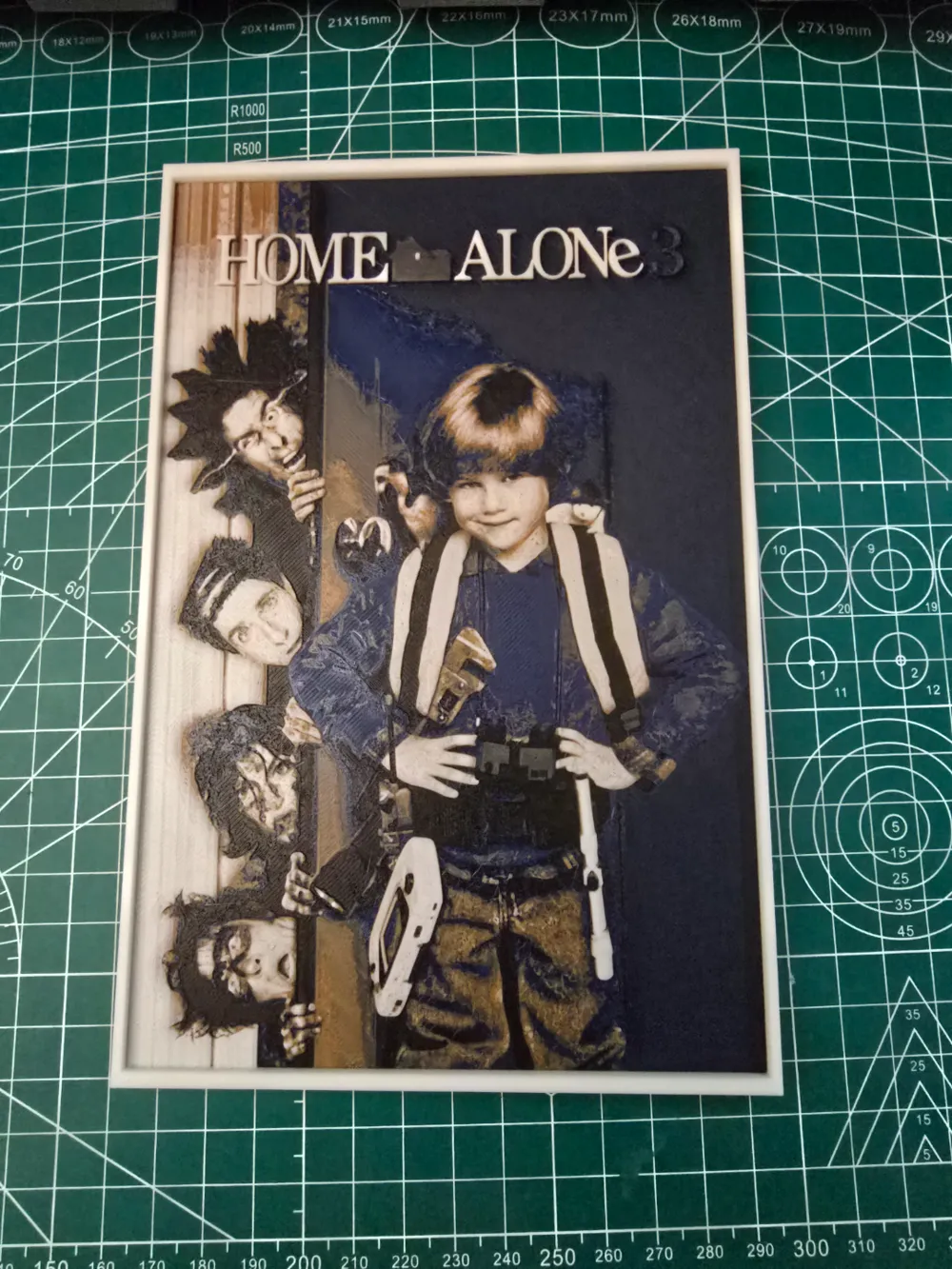 Home Alone 3 Movie Poster - Hueforge Art - Free 3D Print Model - MakerWorld