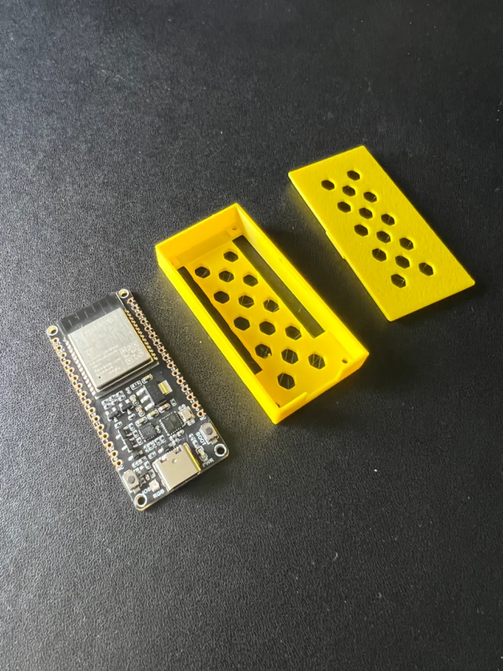 Waveshare ESP32-C6 Case - Free 3D Print Model - MakerWorld