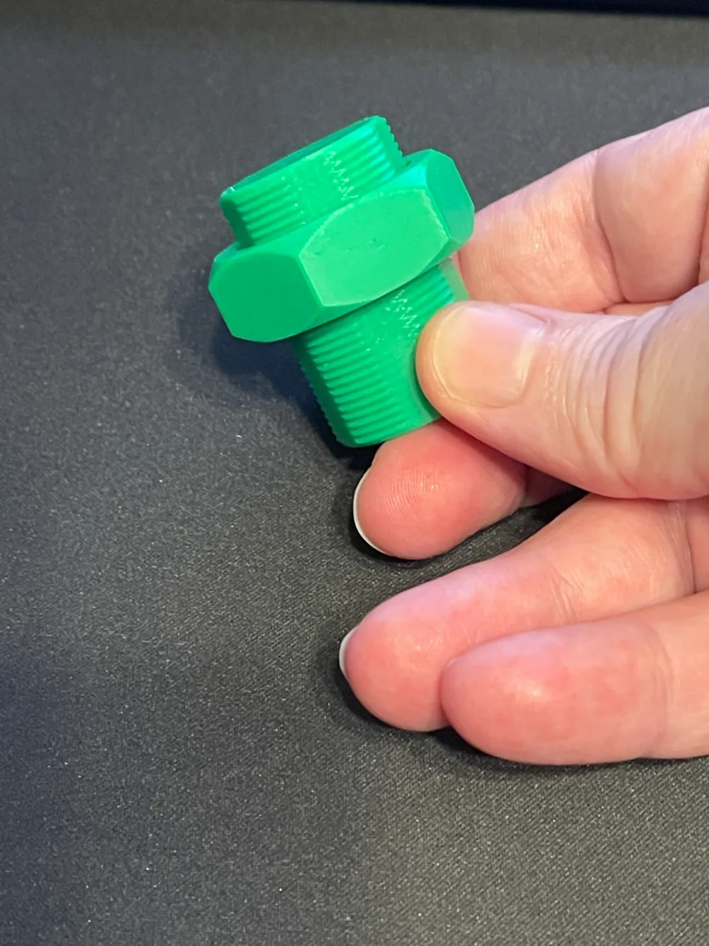 Threaded Fidget 1 by GlitchyCorgi - MakerWorld