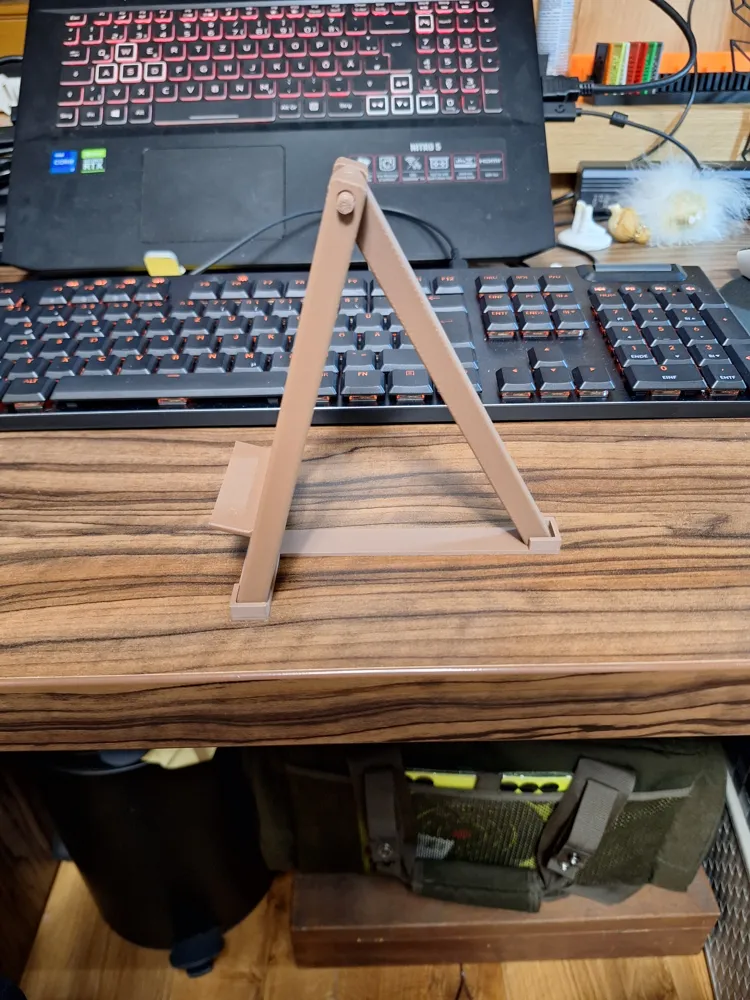 Handy und Fotoständer – Kostenloses 3D-Druckmodell – MakerWorld