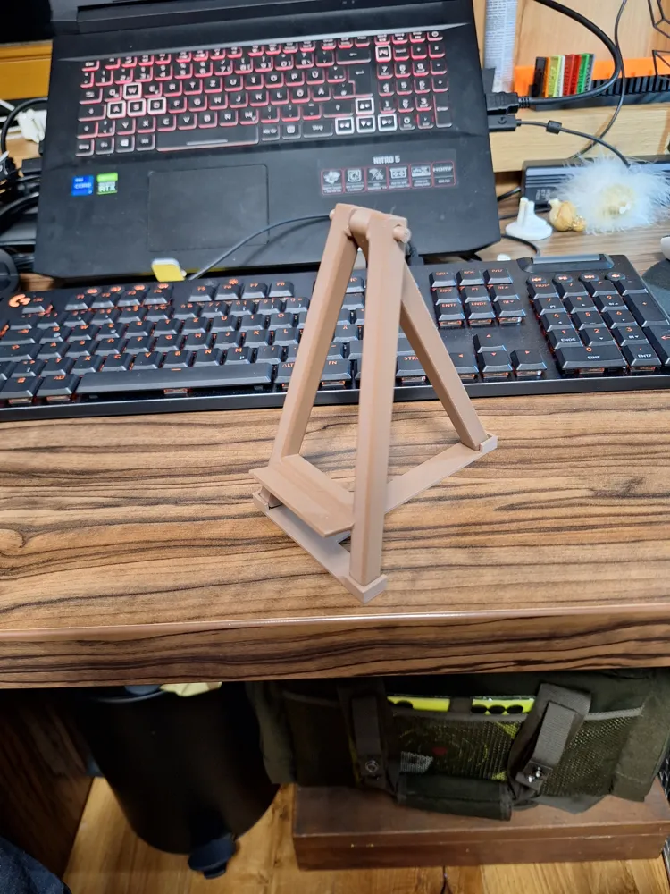 Handy und Fotoständer – Kostenloses 3D-Druckmodell – MakerWorld