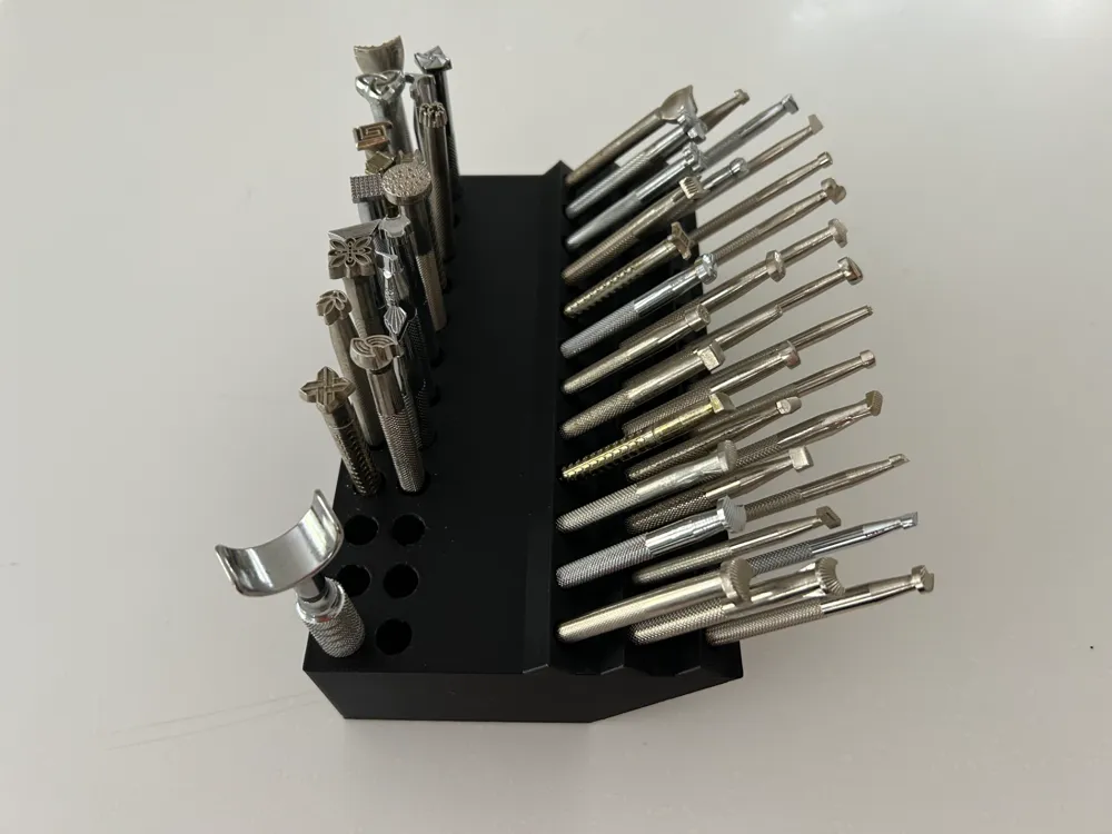 Tool/leather stamp holder by Jesse Hilder - MakerWorld