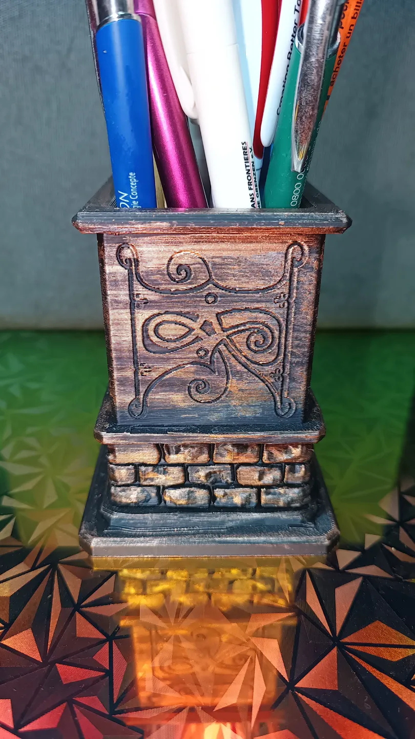Gothic-Inspired Antique Pen Holder by 3D.printing.Boutique.de - MakerWorld
