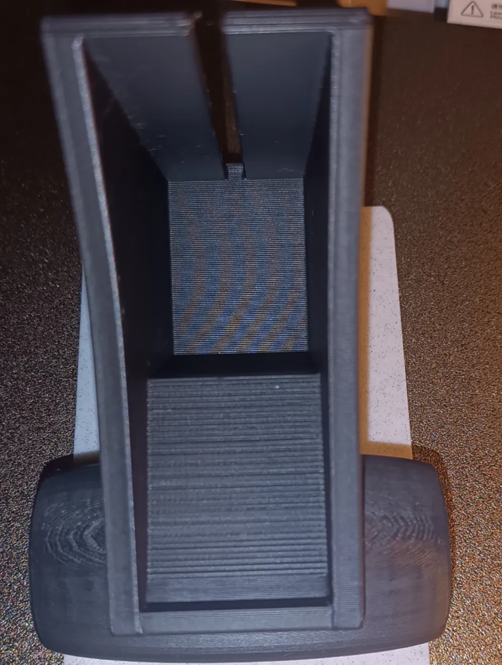 Simple Stand Walther P99 Pistol Toy Gun by vorlone - MakerWorld