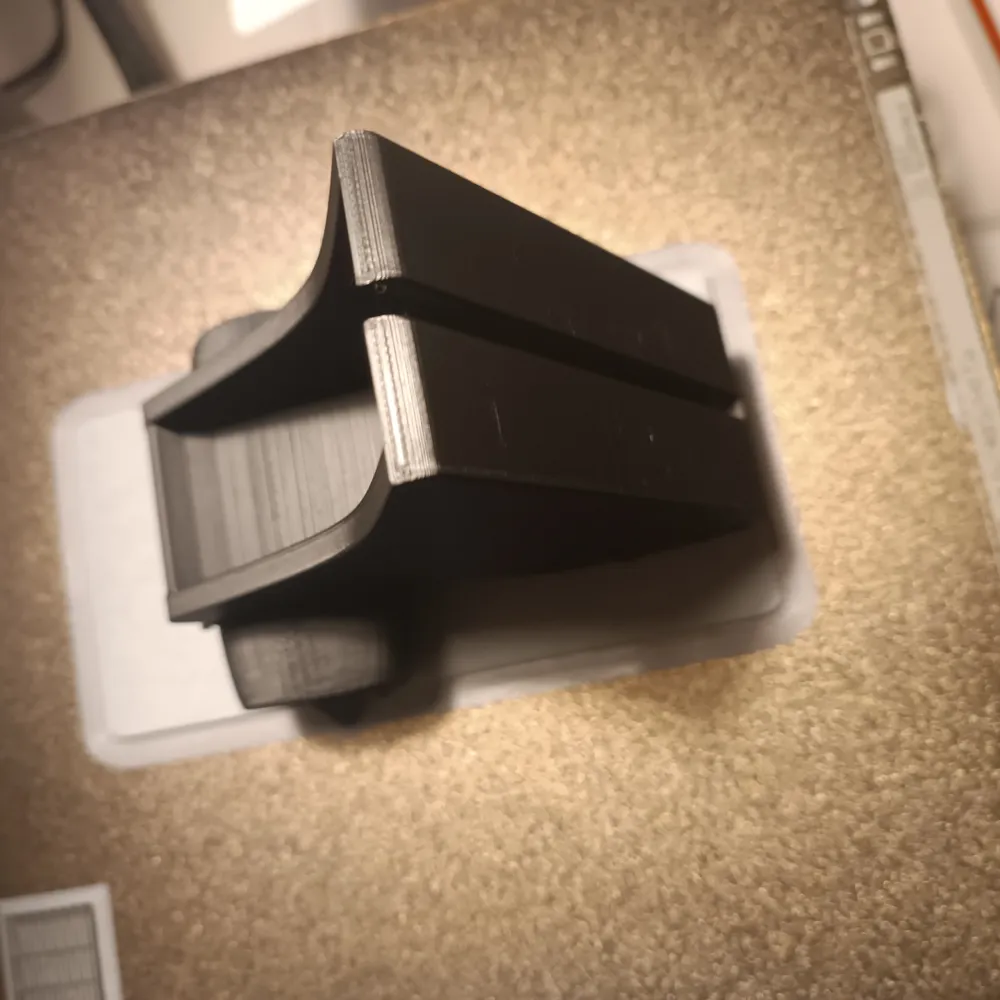 Simple Stand Walther P99 Pistol Toy Gun by vorlone - MakerWorld