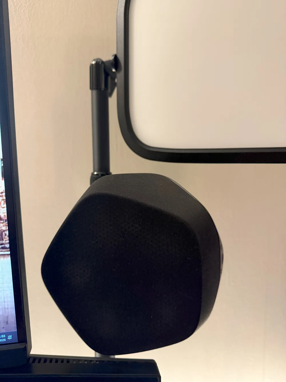 B&O S3 Speaker Elgato Keylight Stand Mount by PetaBytez MakerWorld ...