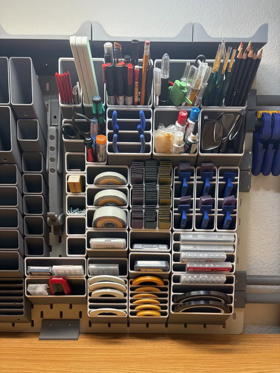 IKEA Skadis Angled Bins (Magnet Mounted) - Free 3D Print Model - MakerWorld