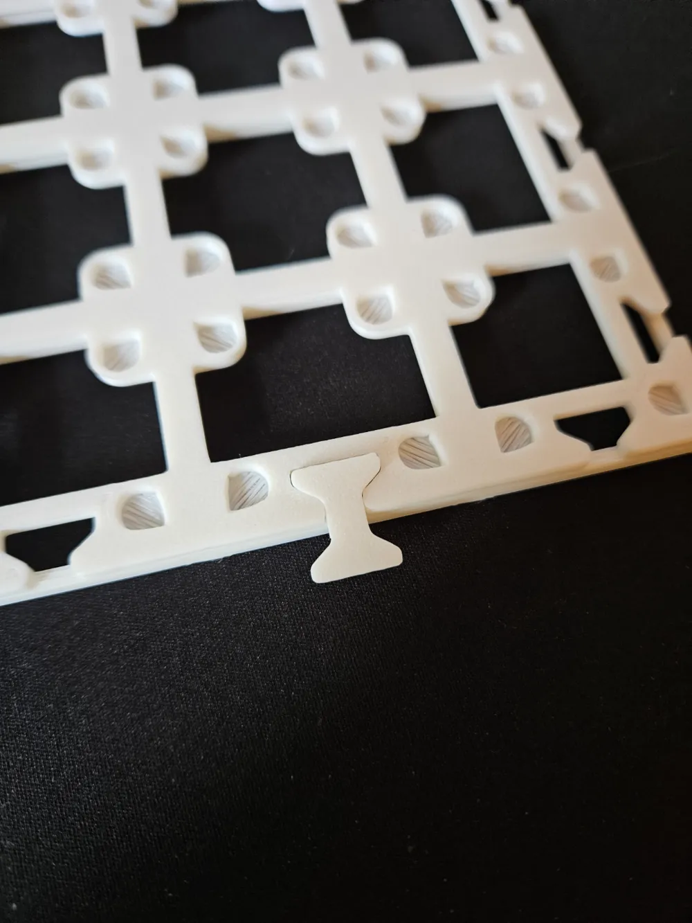 Plate connector for Gridfinity refined Remixed by Mosaikiat - MakerWorld