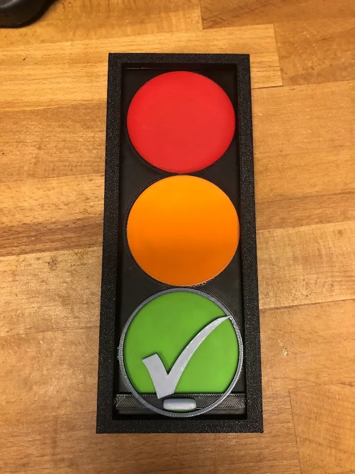 Sliding 3-Colored Traffic-Light styled Sign by Bonkyo - MakerWorld