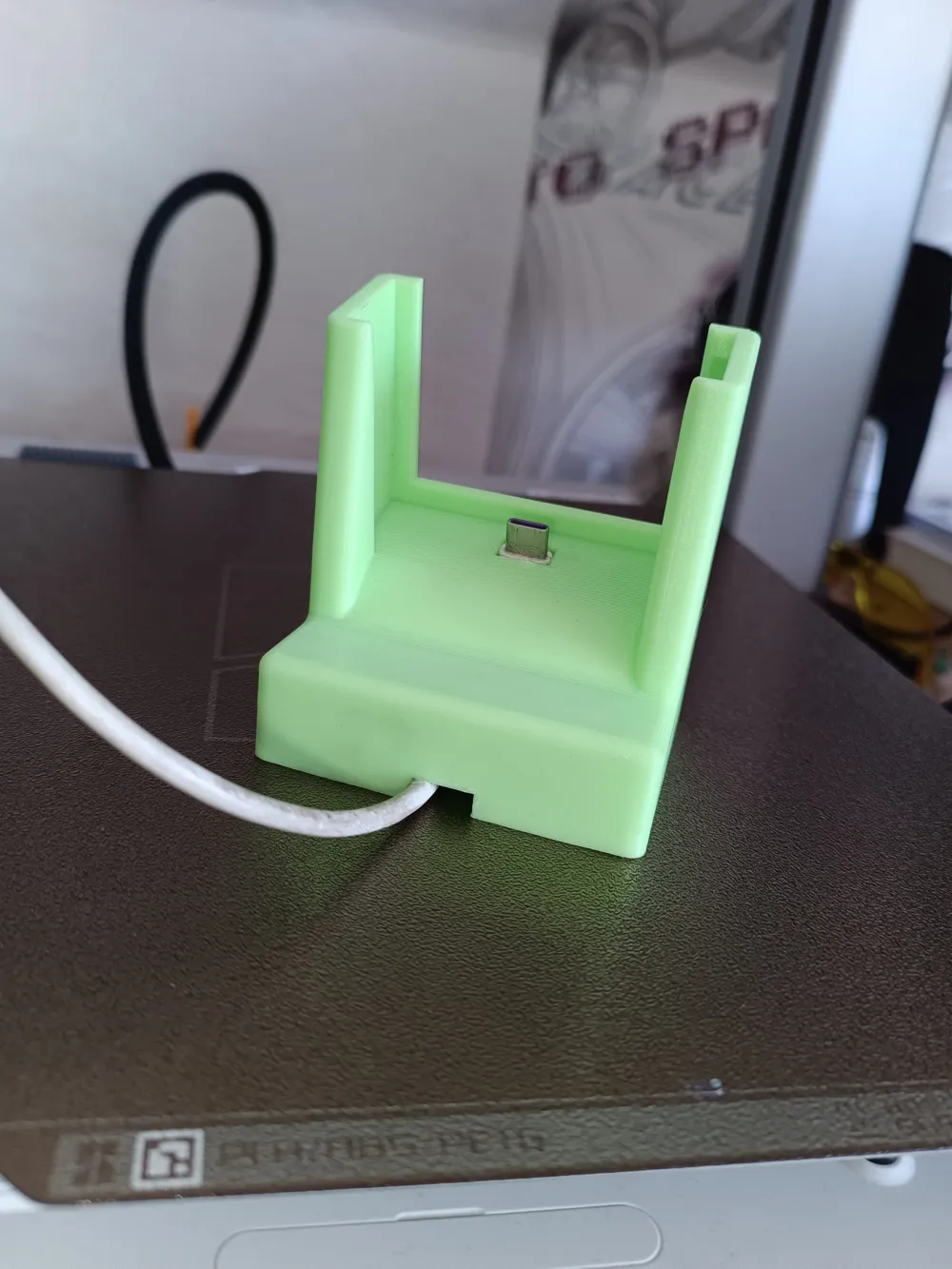 FRED PAGER Charging Station - Free 3D Print Model - MakerWorld