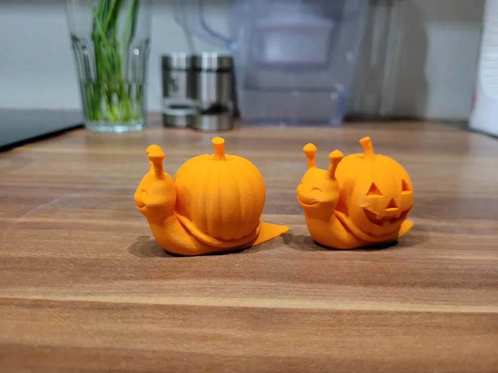 Cute little spooky snail Gary for Halloween by Kacper1263 MakerWorld ...